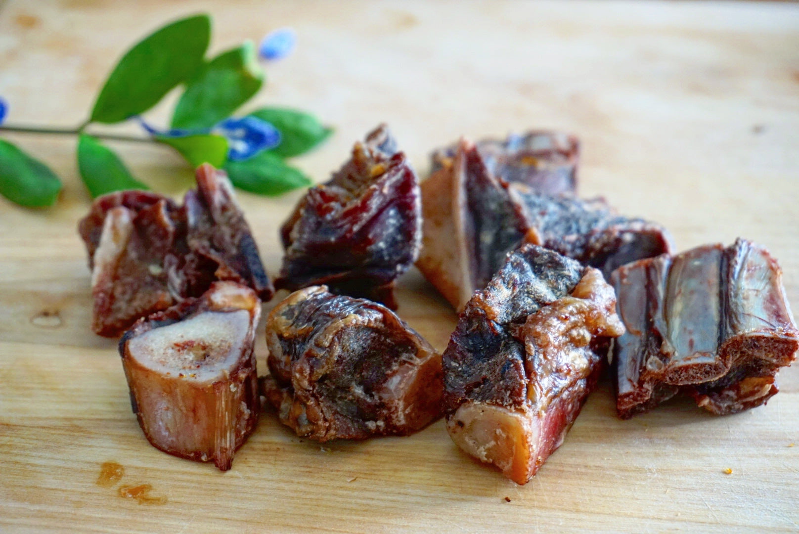 Goat Cubes (Bone-In, Free Range, Halal) – Outdoor America
